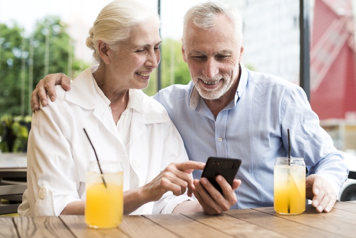 Mature Jewish Dating: Meet Senior Jewish Over 50 & 60