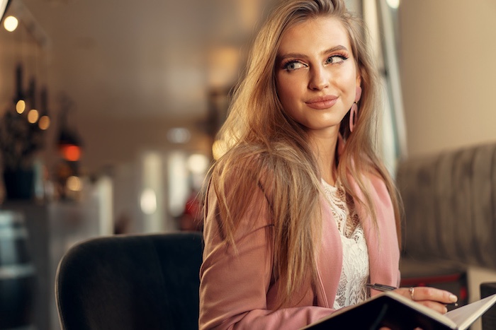 Where to Meet Rich Women in Los Angeles, CA | Tips & Venues