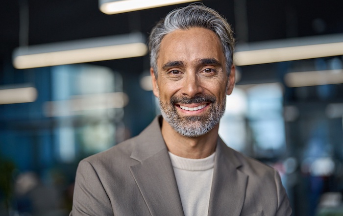 Older Men Dating: Finding Lasting, Quality Love Online