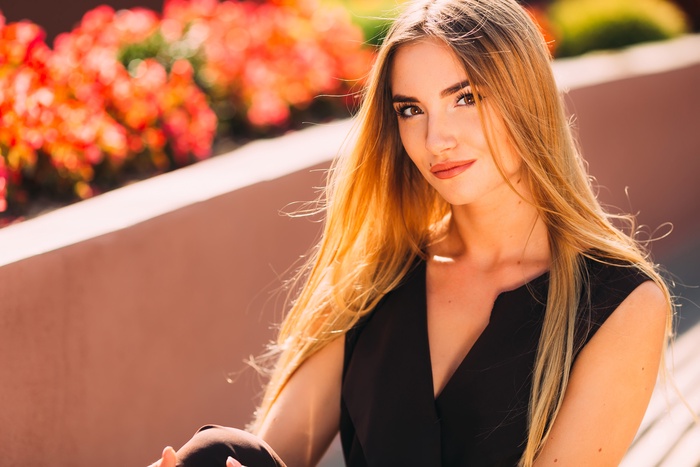 Rich Women Dating in Utica, New York on MillionaireMatch