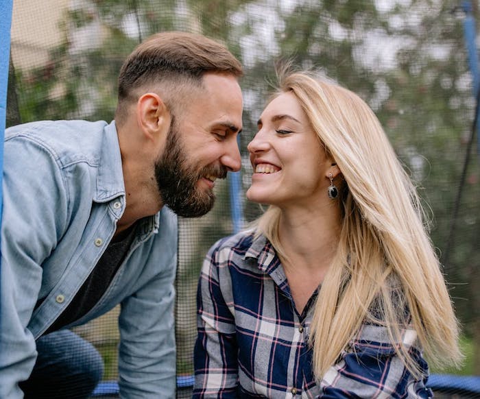 Greek Dating Site & App: Find Your Perfect Match Now!