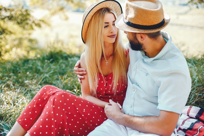 Country Dating Site & App: Match Rich Country Boys & Girls