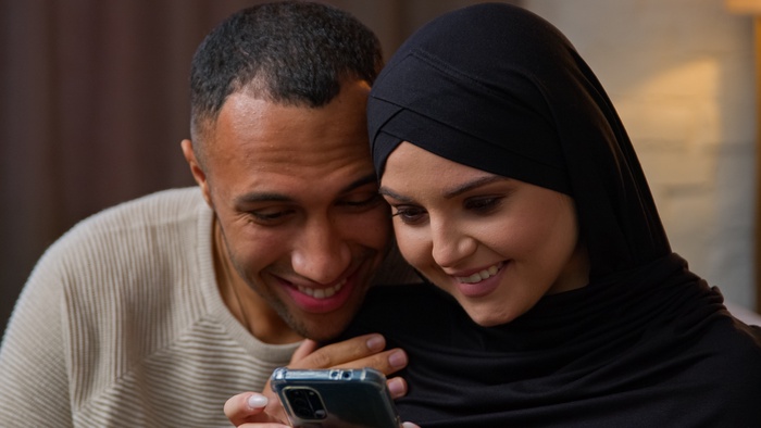 Muslim Chat Rooms & Sites: Connect with Muslims Around the World