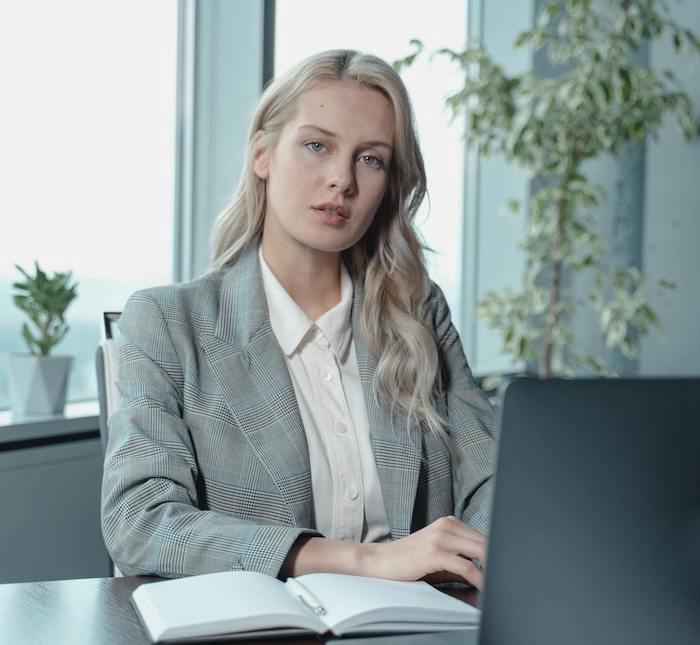 Meet Single Successful Women on MillionaireMatch.com