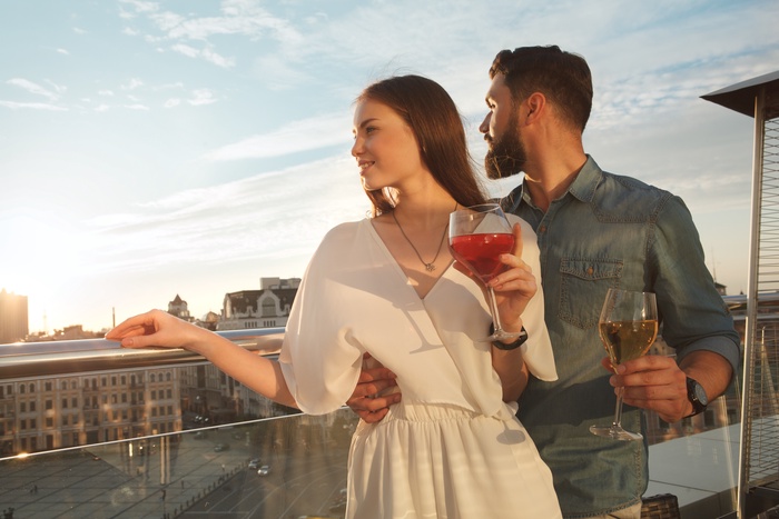 Travel Chat: How to Connect with Fellow Travelers on MillionaireMatch