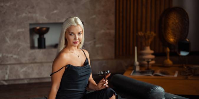 Discovering the top US Cities for Wealthy Single Men