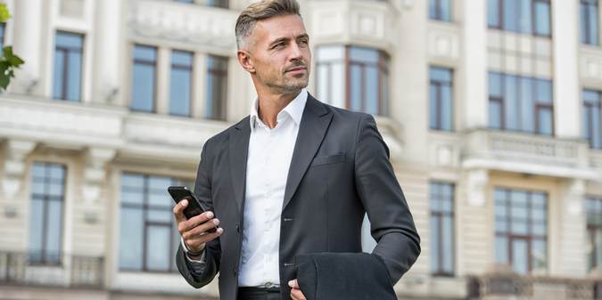 What Business Lessons Can Entrepreneurs Learn from Elon Musk