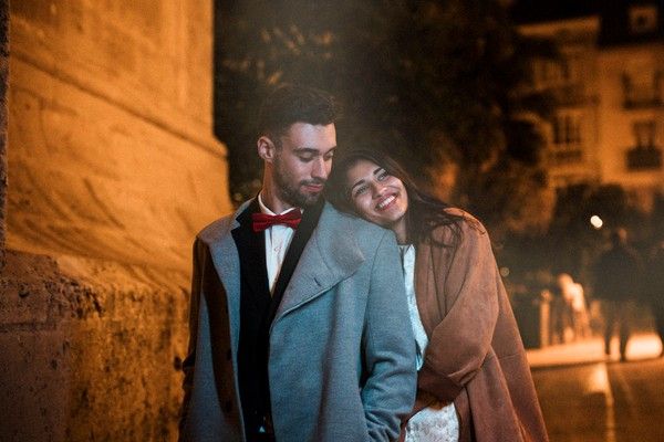 Attract Rich Singles Emotionally – Top 10 Connection Tips