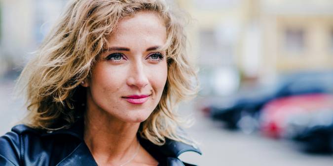 The Influence of Looks and Fashion on Wealthy Men's Dating