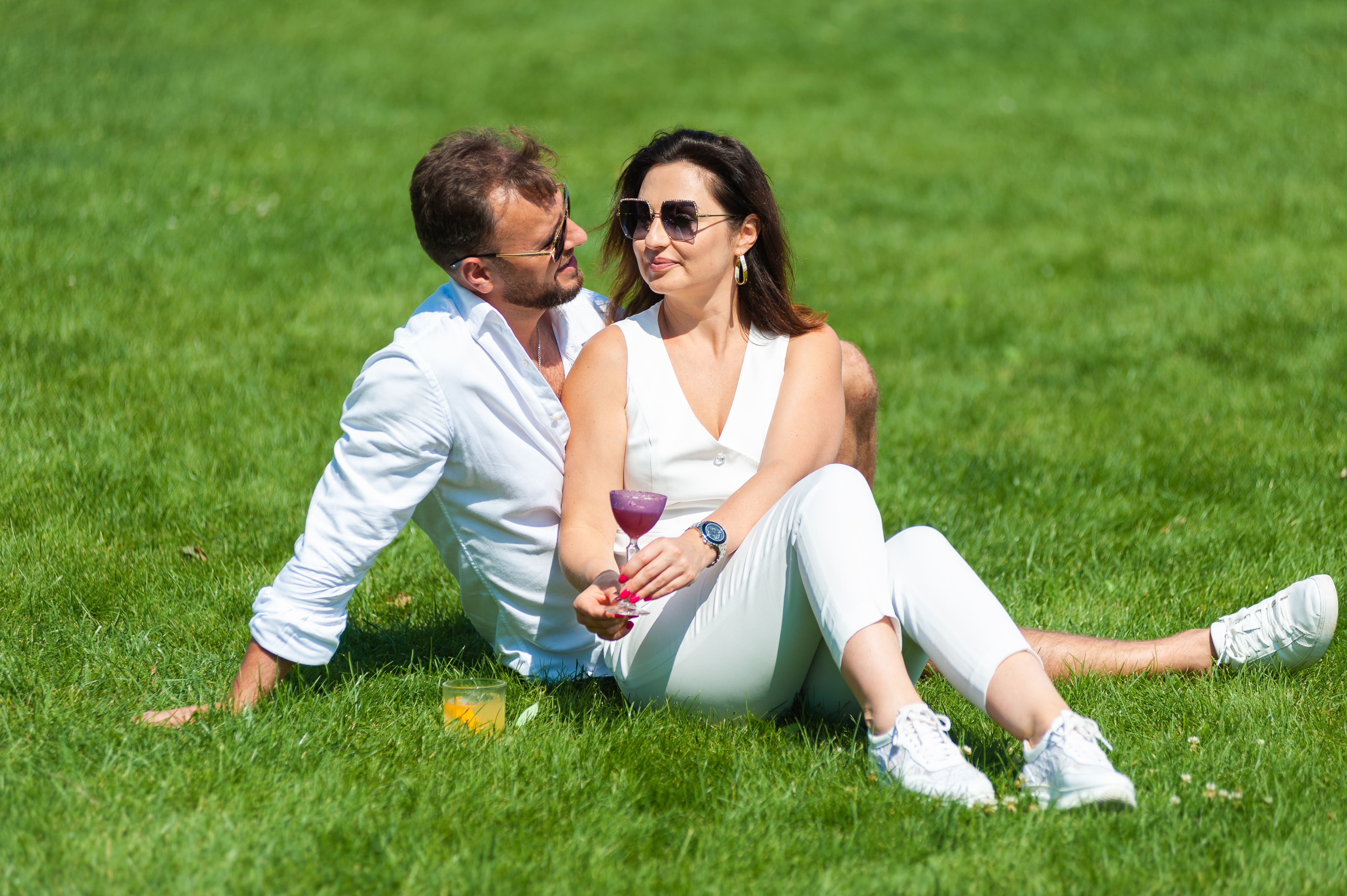 What Women First Notice in a Guy: Key Traits Revealed