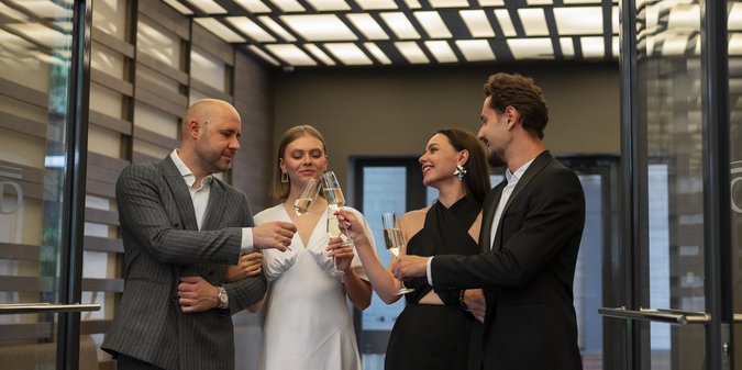 How to Overcome Self-Doubt When Dealing with Wealthy People