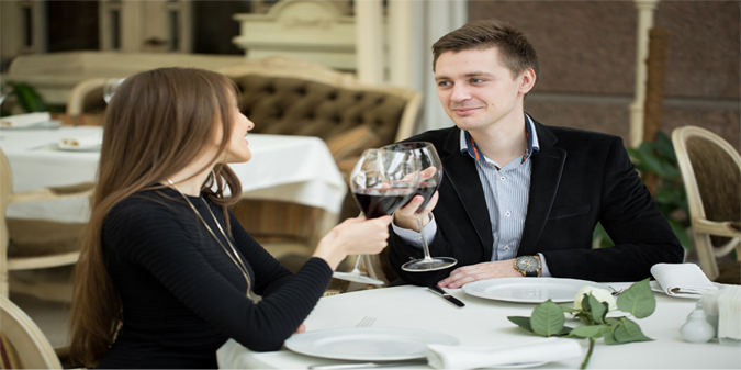 Coffee Date vs. Dinner Date: Which Is Best for a First Date?