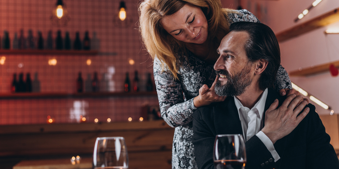 Boomer Dating Online: Finding Love as a Boomer Woman