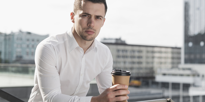 Cómo Identificar a un Hombre Rico en MillionaireMatch Hoy