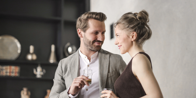 Where is the Best Place to Meet Rich Men: Top Locations