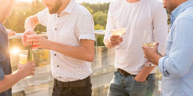 Where Rich Single Men Hang Out: Top Places That Work