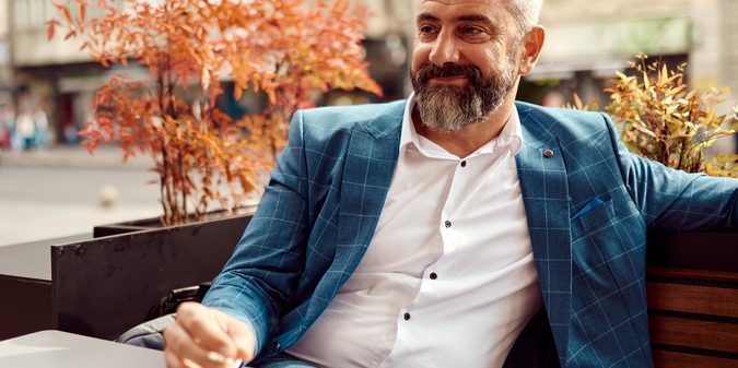 Spotting the Wealthy: How to identify a Really Rich Man