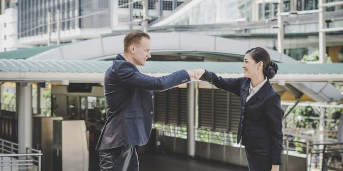What Is a Limited Partner? Unlock Passive Income Today