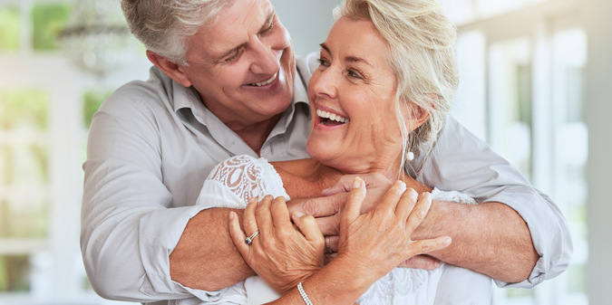 Love After 50: How Senior Couples Find Meaningful Connection